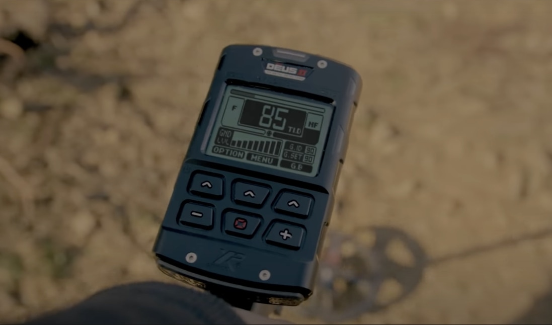 XP Deus II Metal Detectors Review 2025 - DetectHistory